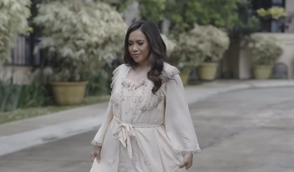 Traditional Clothing in Canada: A Cultural Evolution Story