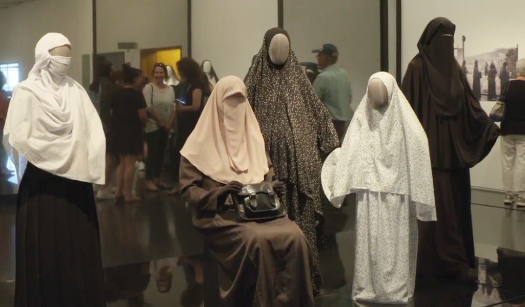 Traditional Clothing in Israel: Faith, Heritage, and Fashion