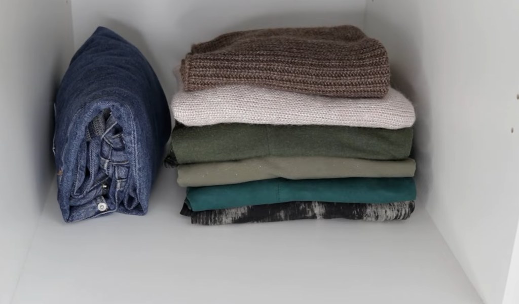 How to Safely Store Clothes Long-Term: 7 Pro Steps