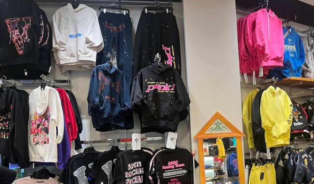 Top 10 Affordable Urban Streetwear Brands for Men in 2025