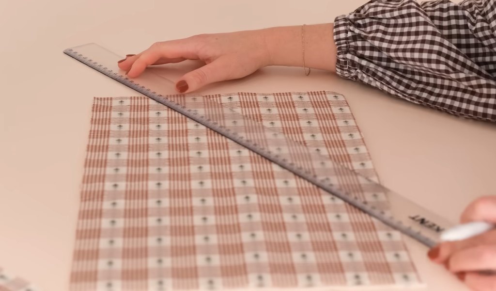 Step-by-Step Sewing Patterns for Beginners: Your Guide to Skill