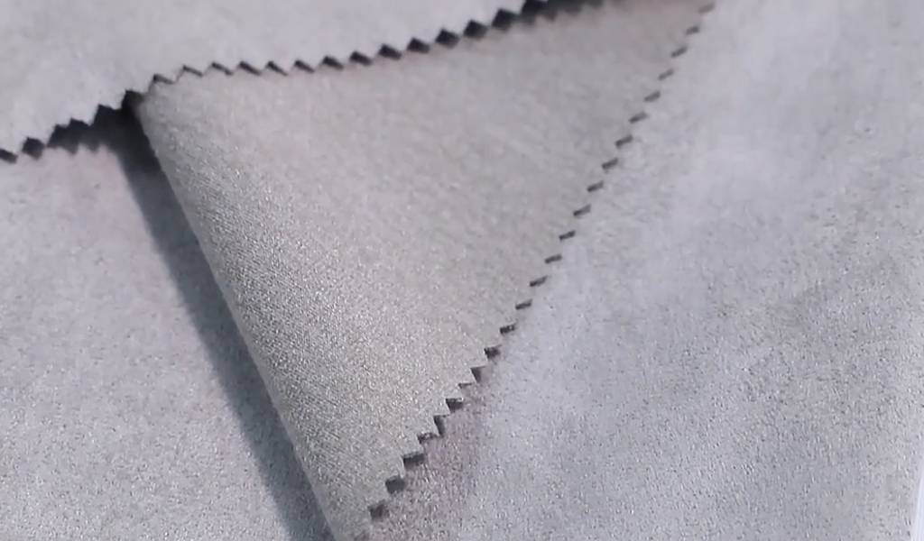 What Is Bonded Fleece Fabric? Benefits, Uses, and Care Tips